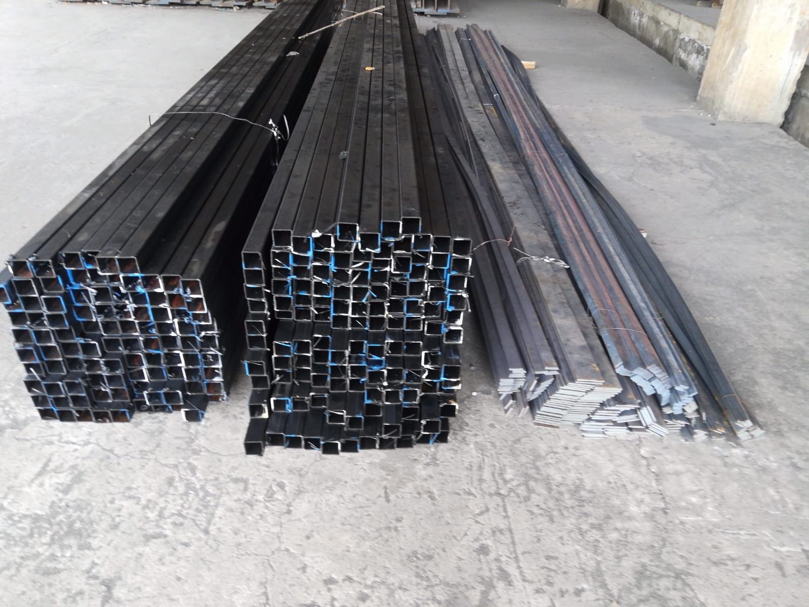 Besi Hollow: Tabel Ukuran, Jenis & Cara Hitung Berat | Perwira Steel