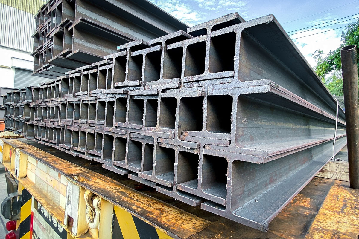 Besi H Beam: Fungsi, Keunggulan & Tabel Ukurannya | Perwira Steel